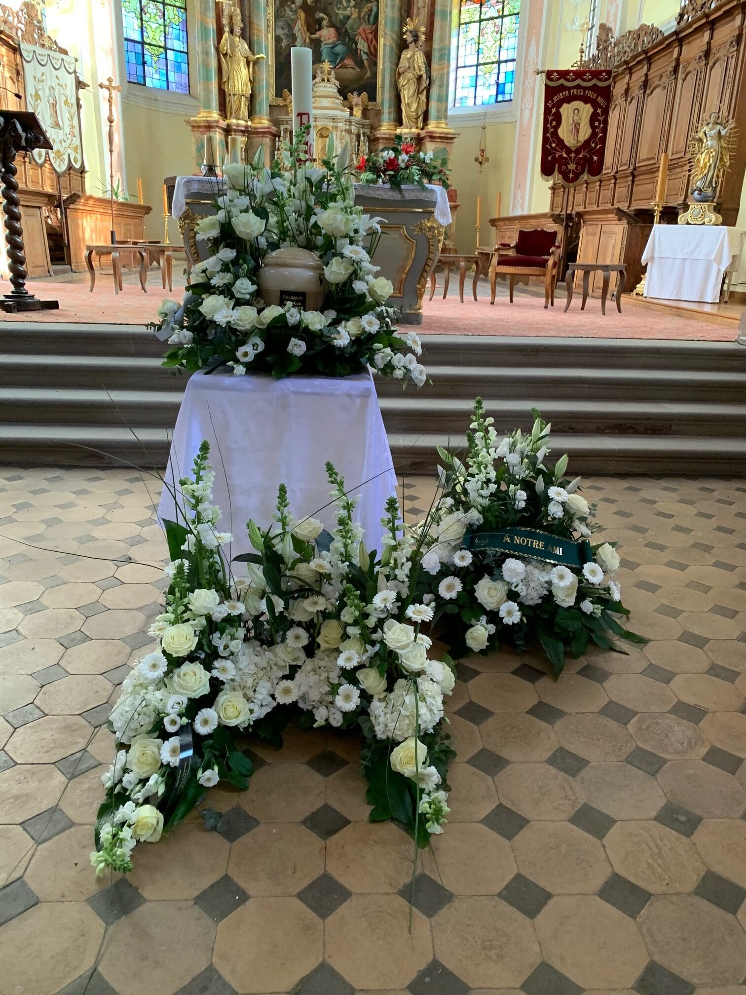 Décor d'urne funéraire - Barthel Fleurs